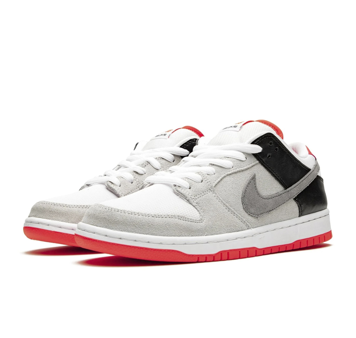 Nike Dunk «Infrared» – Urban Collection
